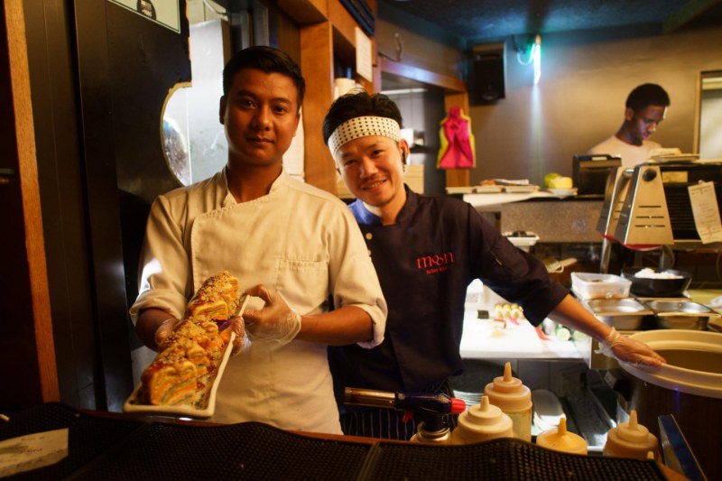 עמוד הבית - Moon Sushi | מון סושי בר